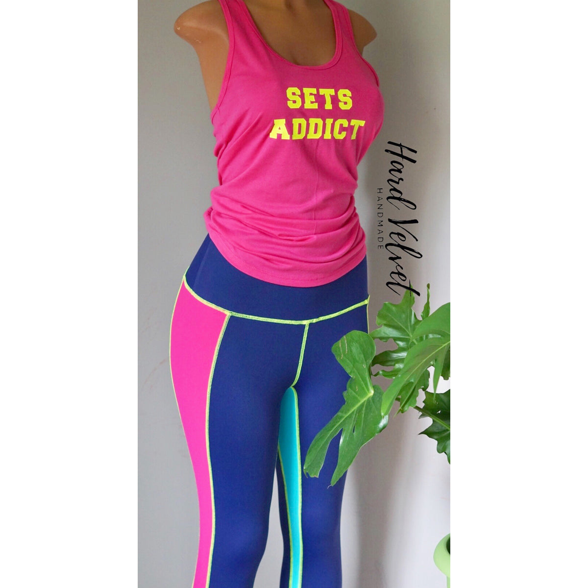 Sets Addict Tank – Hard Velvet Handmade